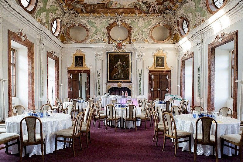 Majestic Baroque Hall With Ornate Frescoes for Prestigious Luncheons